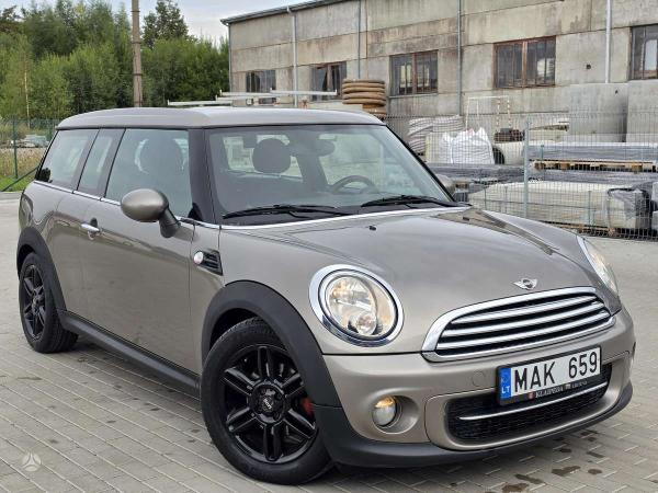 Brown MINI Clubman 2013 in Silute, with an engine capacity of 1.60 L and mileage of 195 thousand km for 3800 €, photo 8 on AUTOMOTO.COM.LV