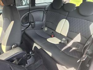 Brown MINI Clubman 2013 in Silute, with an engine capacity of 1.60 L and mileage of 195 thousand km for 3800 €, photo 22 on AUTOMOTO.COM.LV