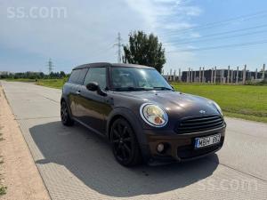 Brown MINI Clubman 2008 in Riga, with an engine capacity of 1.60 L and mileage of 300 thousand km for 4400 €, photo  on AUTOMOTO.COM.LV