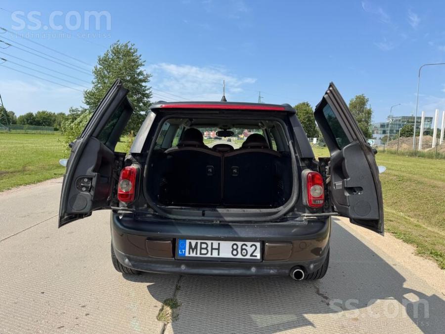 Brown MINI Clubman 2008 in Riga, with an engine capacity of 1.60 L and mileage of 300 thousand km for 4400 €, photo 6 on AUTOMOTO.COM.LV