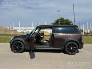Brown MINI Clubman 2008 in Riga, with an engine capacity of 1.60 L and mileage of 300 thousand km for 4400 €, photo 7 on AUTOMOTO.COM.LV
