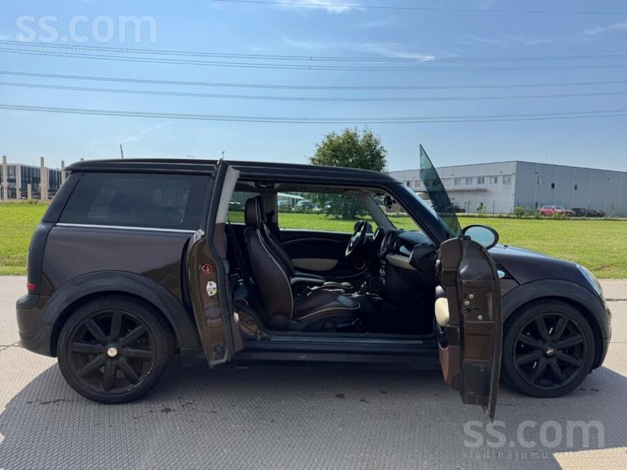 Brown MINI Clubman 2008 in Riga, with an engine capacity of 1.60 L and mileage of 300 thousand km for 4400 €, photo 8 on AUTOMOTO.COM.LV