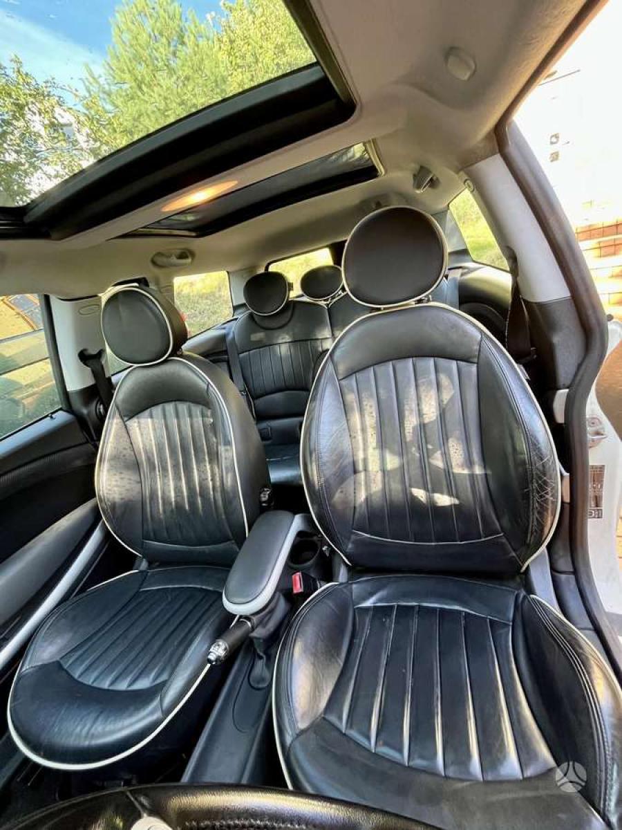 Brown MINI Clubman 2010 in Vilnius, with an engine capacity of 1.60 L and mileage of 197 thousand km for 2800 €, photo 10 on AUTOMOTO.COM.LV