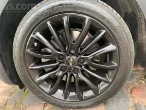 Brūns MINI Clubman 2018 Rīga, ar dzinēja tilpumu 2.00 L un nobraukumu 211 tūkst. km par 10800 €, foto 9 vietnē AUTOMOTO.COM.LV