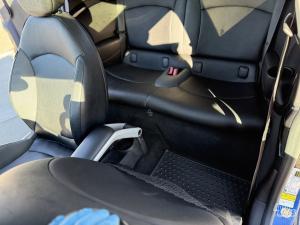 MINI Clubman 2008 in Vilnius, with an engine capacity of 1.60 L and mileage of 230 thousand km for 1900 €, photo 16 on AUTOMOTO.COM.LV