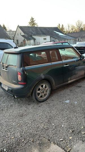 Zaļš MINI Clubman 2009 Pasvalys, ar dzinēja tilpumu 1.60 L un nobraukumu 318 tūkst. km par 2500 €, foto 3 vietnē AUTOMOTO.COM.LV