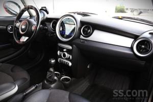 Zaļš MINI Clubman 2009 Rīga, ar dzinēja tilpumu 1.60 L un nobraukumu 246 tūkst. km par 3995 €, foto 11 vietnē AUTOMOTO.COM.LV