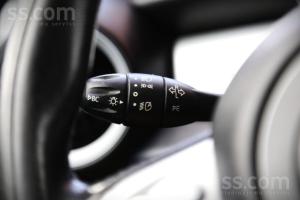Zaļš MINI Clubman 2009 Rīga, ar dzinēja tilpumu 1.60 L un nobraukumu 246 tūkst. km par 3995 €, foto 16 vietnē AUTOMOTO.COM.LV