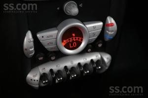 Zaļš MINI Clubman 2009 Rīga, ar dzinēja tilpumu 1.60 L un nobraukumu 246 tūkst. km par 3995 €, foto 19 vietnē AUTOMOTO.COM.LV
