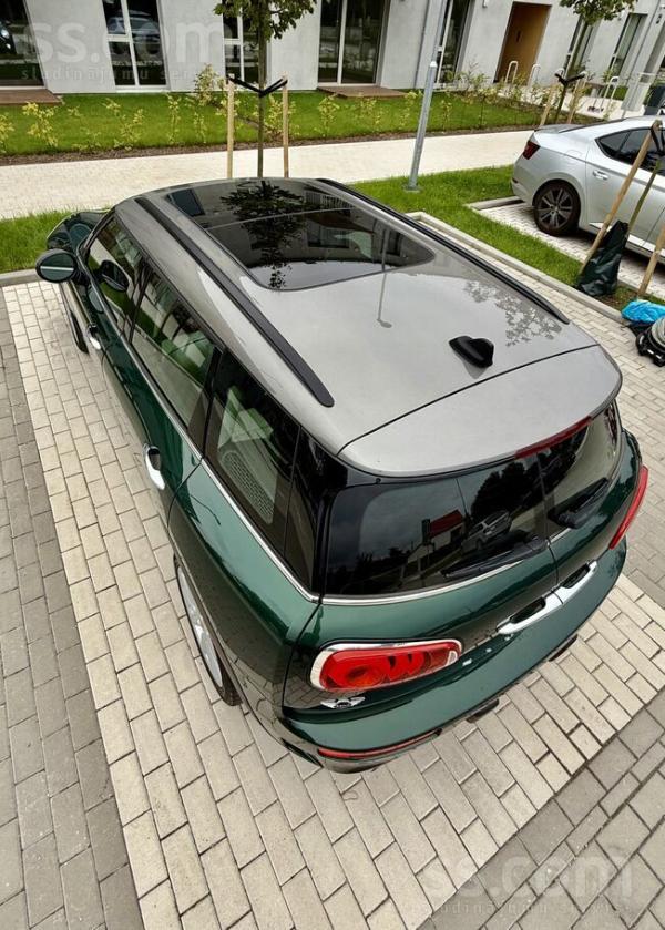 Green MINI Clubman 2017 in Riga, with an engine capacity of 2.00 L and mileage of 103 thousand km for 16700 €, photo 2 on AUTOMOTO.COM.LV