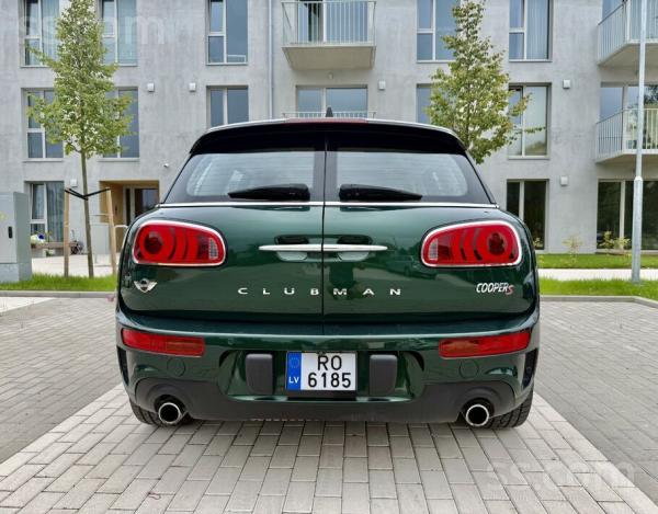 Green MINI Clubman 2017 in Riga, with an engine capacity of 2.00 L and mileage of 103 thousand km for 16700 €, photo 7 on AUTOMOTO.COM.LV