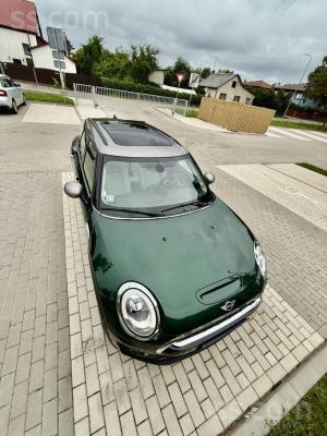 Green MINI Clubman 2017 in Riga, with an engine capacity of 2.00 L and mileage of 106 thousand km for 14300 €, photo  on AUTOMOTO.COM.LV