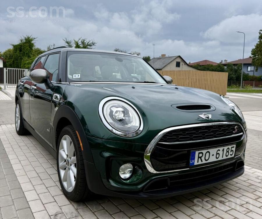 Zaļš MINI Clubman 2017 Rīga, ar dzinēja tilpumu 2.00 L un nobraukumu 106 tūkst. km par 14300 €, foto 4 vietnē AUTOMOTO.COM.LV
