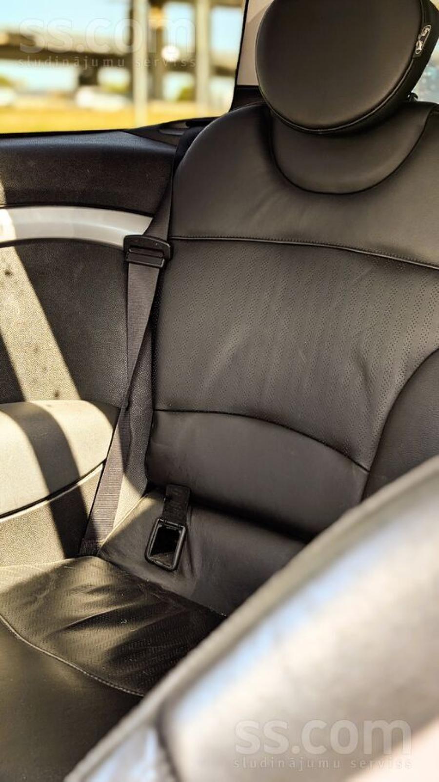 Zaļš MINI Clubman 2008 Rīga, ar dzinēja tilpumu 1.60 L un nobraukumu 256 tūkst. km par 5700 €, foto 11 vietnē AUTOMOTO.COM.LV