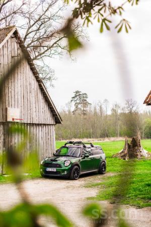 Zaļš MINI Clubman 2008 Rīga, ar dzinēja tilpumu 1.60 L un nobraukumu 256 tūkst. km par 5700 €, foto 12 vietnē AUTOMOTO.COM.LV