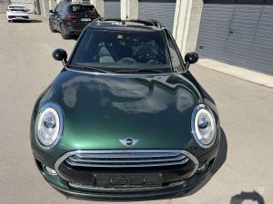 Green MINI Clubman 2016 in Siauliai, with an engine capacity of 2.00 L and mileage of 266 thousand km for 3750 €, photo 3 on AUTOMOTO.COM.LV