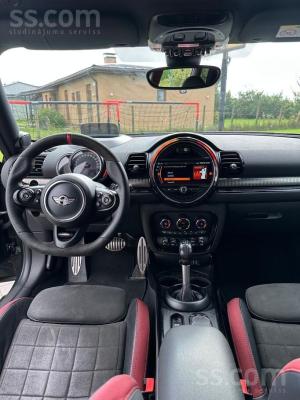 Zaļš MINI Clubman 2018 Rīga, ar dzinēja tilpumu 2.00 L un nobraukumu 138 tūkst. km par 19750 €, foto 7 vietnē AUTOMOTO.COM.LV