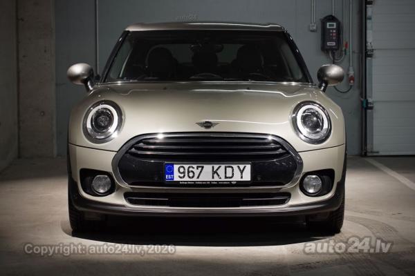 Green MINI Clubman 2019 in Tallinn, with an engine capacity of 1.50 L and mileage of 93 thousand km for 14990 €, photo 7 on AUTOMOTO.COM.LV