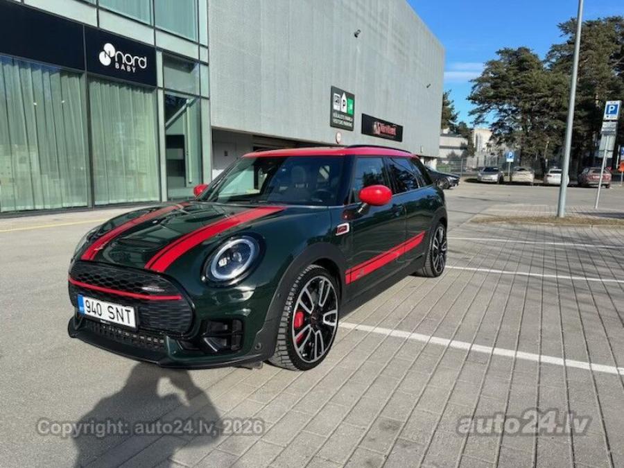 Green MINI Clubman 2022 in Tallinn, with an engine capacity of 2.00 L and mileage of 31 thousand km for 39000 €, photo 1 on AUTOMOTO.COM.LV