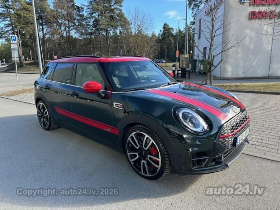 Green MINI Clubman 2022 in Tallinn, with an engine capacity of 2.00 L and mileage of 31 thousand km for 39000 €, photo 2 on AUTOMOTO.COM.LV