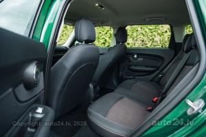 Zaļš MINI Clubman 2022 Tallina, ar dzinēja tilpumu 1.50 L un nobraukumu 133 tūkst. km par 18000 €, foto 14 vietnē AUTOMOTO.COM.LV