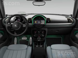 Green MINI Clubman 2022 in Riga, with an engine capacity of 2.00 L and mileage of 105 thousand km for 27900 €, photo 12 on AUTOMOTO.COM.LV