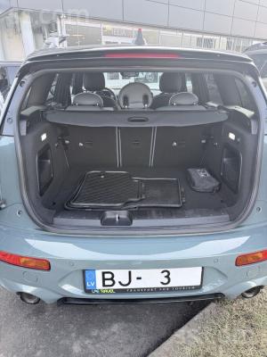 Green MINI Clubman 2022 in Riga, with an engine capacity of 2.00 L and mileage of 105 thousand km for 27900 €, photo 13 on AUTOMOTO.COM.LV