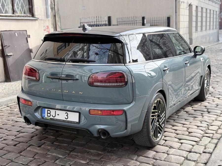 Green MINI Clubman 2022 in Riga, with an engine capacity of 2.00 L and mileage of 105 thousand km for 27900 €, photo 18 on AUTOMOTO.COM.LV