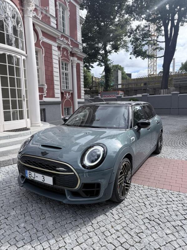 Zaļš MINI Clubman 2022 Rīga, ar dzinēja tilpumu 2.00 L un nobraukumu 106 tūkst. km par 25800 €, foto 5 vietnē AUTOMOTO.COM.LV