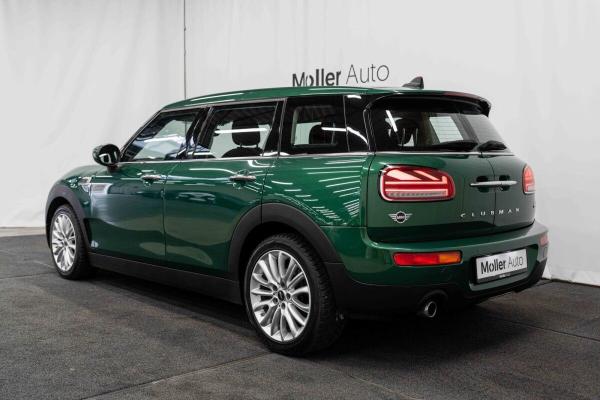 Green MINI Clubman 2022 in Tallinn, with an engine capacity of 1.50 L and mileage of 156 thousand km for 15900 €, photo 3 on AUTOMOTO.COM.LV