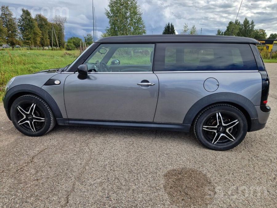 Pelēks MINI Clubman 2010 Ogre, ar dzinēja tilpumu 1.60 L un nobraukumu 184 tūkst. km par 6490 €, foto 6 vietnē AUTOMOTO.COM.LV