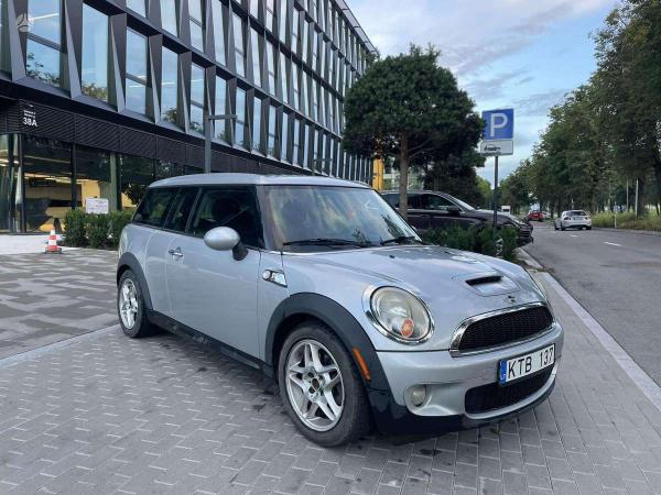Pelēks MINI Clubman 2009 Viļņa, ar dzinēja tilpumu 1.60 L un nobraukumu 249 tūkst. km par 3280 €, foto 2 vietnē AUTOMOTO.COM.LV
