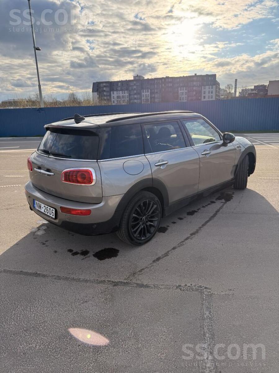Pelēks MINI Clubman 2016 Rīga, ar dzinēja tilpumu 1.50 L un nobraukumu 156 tūkst. km par 10700 €, foto 5 vietnē AUTOMOTO.COM.LV