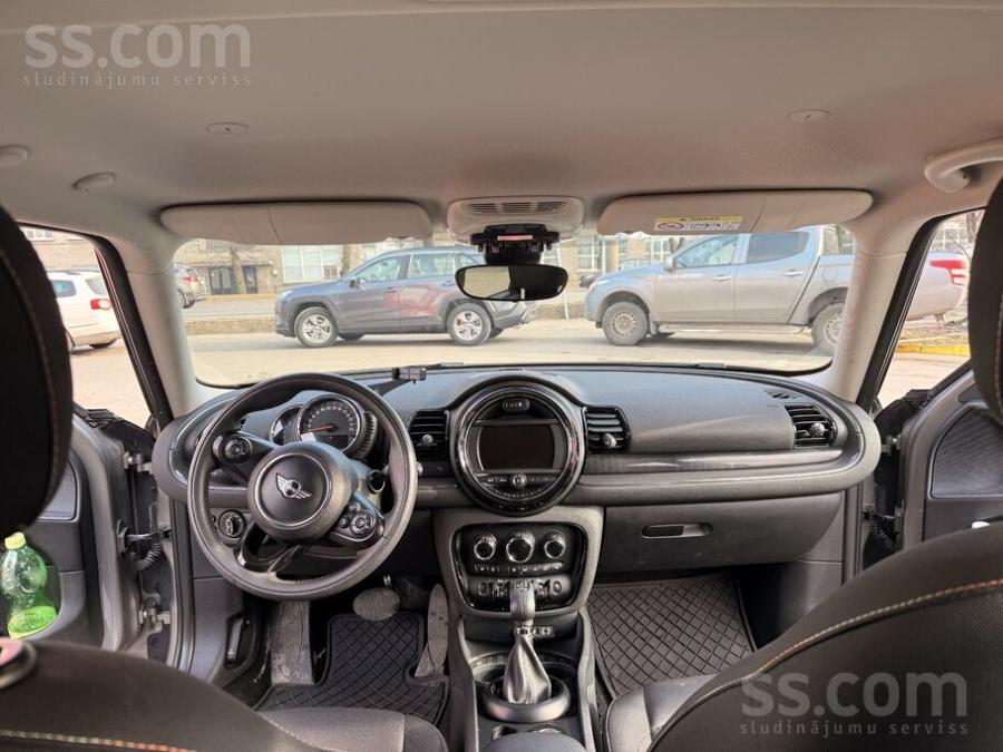 Pelēks MINI Clubman 2016 Rīga, ar dzinēja tilpumu 1.50 L un nobraukumu 156 tūkst. km par 10700 €, foto 6 vietnē AUTOMOTO.COM.LV