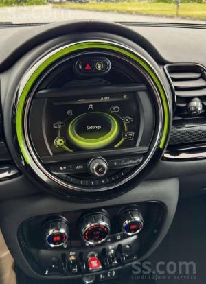 Grey MINI Clubman 2016 in Telschi, with an engine capacity of 2.00 L and mileage of 152 thousand km for 10690 €, photo 22 on AUTOMOTO.COM.LV