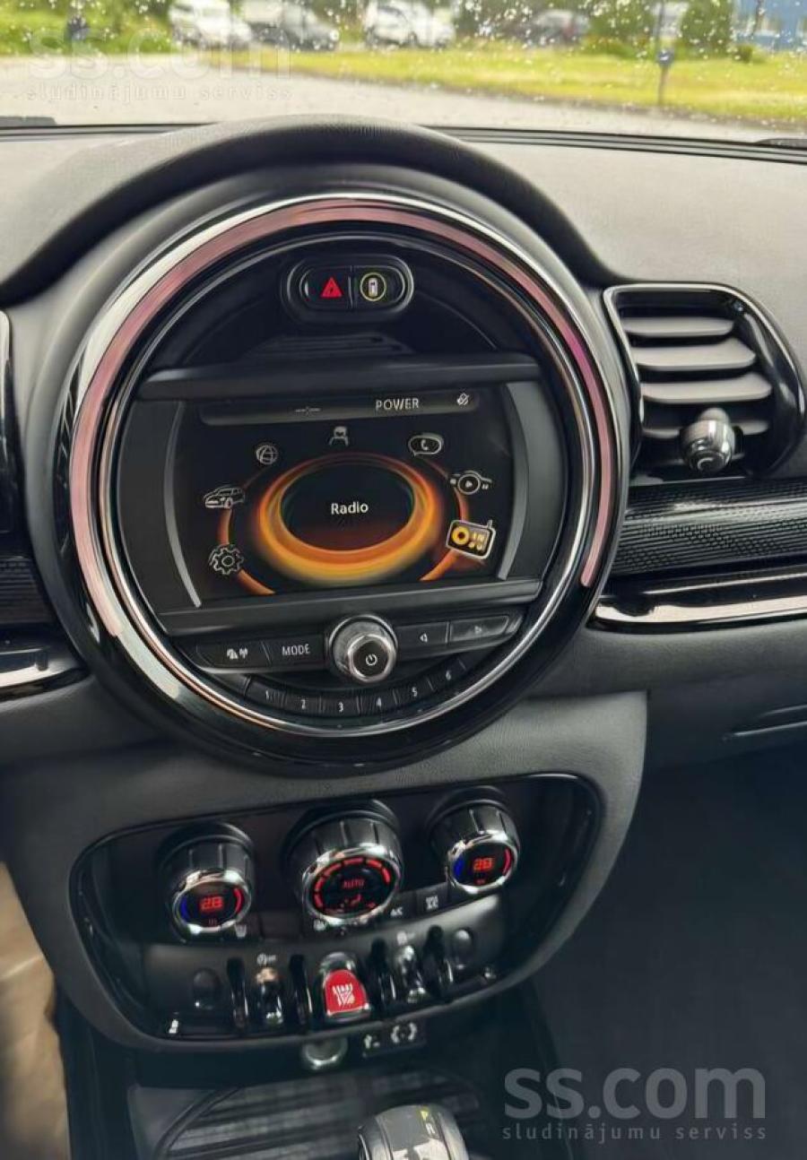 Grey MINI Clubman 2016 in Telschi, with an engine capacity of 2.00 L and mileage of 152 thousand km for 10690 €, photo 23 on AUTOMOTO.COM.LV