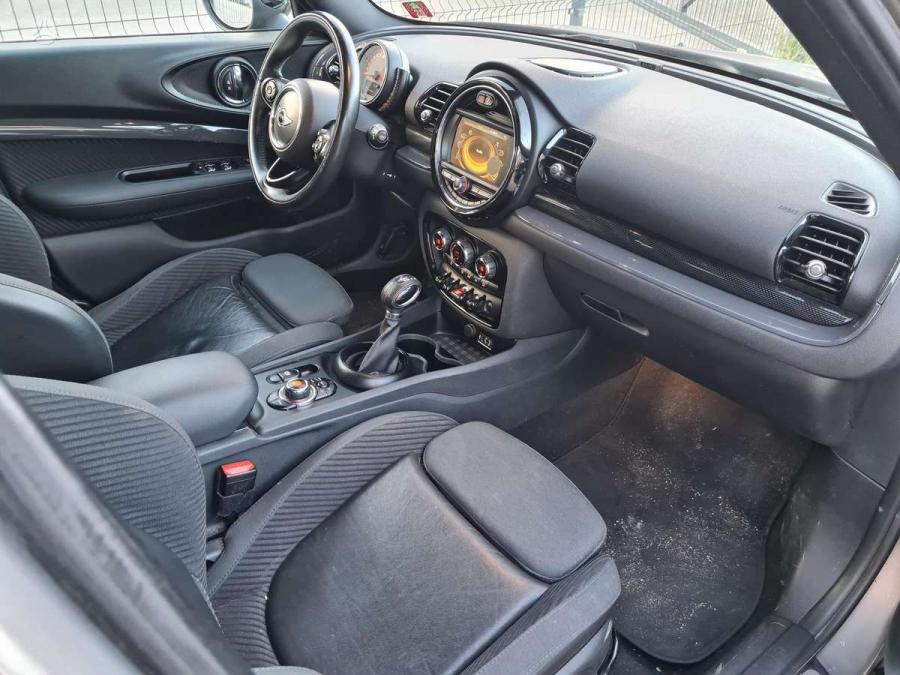 Pelēks MINI Clubman 2016 Kauņa, ar dzinēja tilpumu 2.00 L un nobraukumu 135 tūkst. km par 6950 €, foto 15 vietnē AUTOMOTO.COM.LV