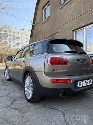Grey MINI Clubman 2016 in Riga, with an engine capacity of 1.50 L and mileage of 117 thousand km for 10700 €, photo 7 on AUTOMOTO.COM.LV