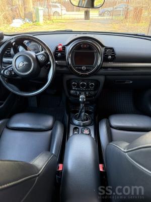 Grey MINI Clubman 2016 in Riga, with an engine capacity of 1.50 L and mileage of 117 thousand km for 10700 €, photo 9 on AUTOMOTO.COM.LV