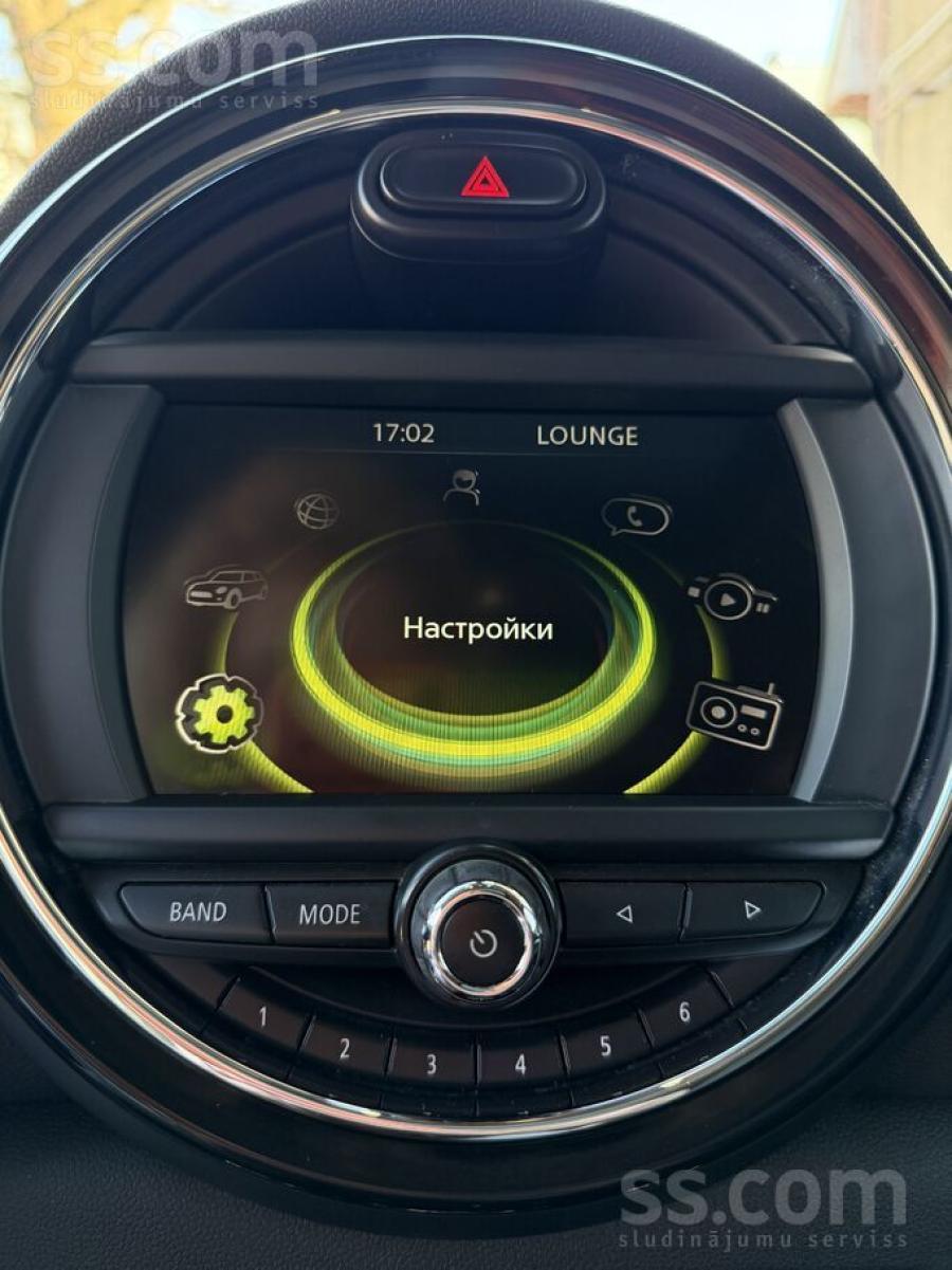 Grey MINI Clubman 2016 in Riga, with an engine capacity of 1.50 L and mileage of 117 thousand km for 10700 €, photo 10 on AUTOMOTO.COM.LV