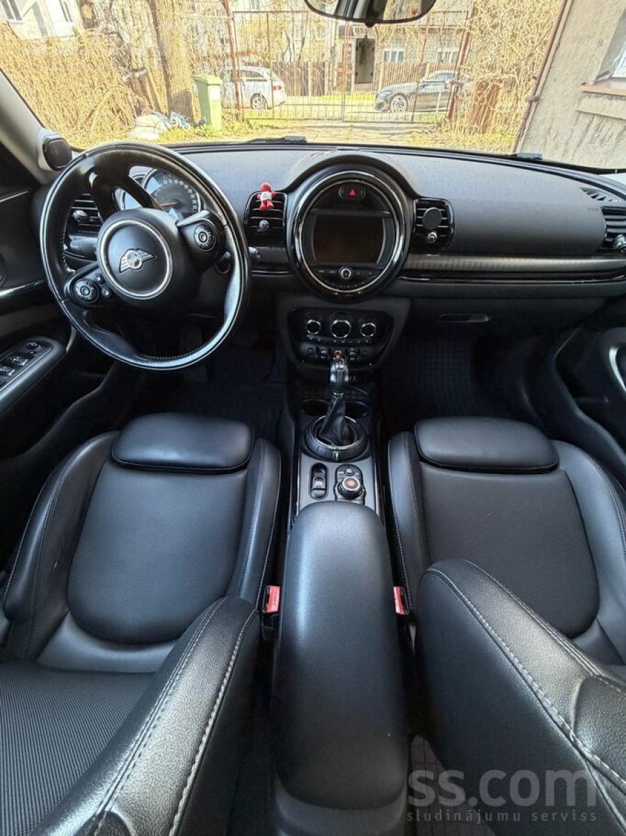 Grey MINI Clubman 2016 in Riga, with an engine capacity of 1.50 L and mileage of 117 thousand km for 10700 €, photo 14 on AUTOMOTO.COM.LV