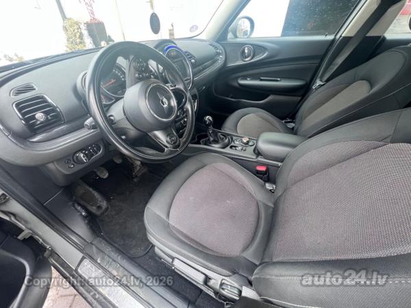 Grey MINI Clubman 2018 in Riga, with an engine capacity of 0.00 L and mileage of 250 thousand km for 9700 €, photo 8 on AUTOMOTO.COM.LV