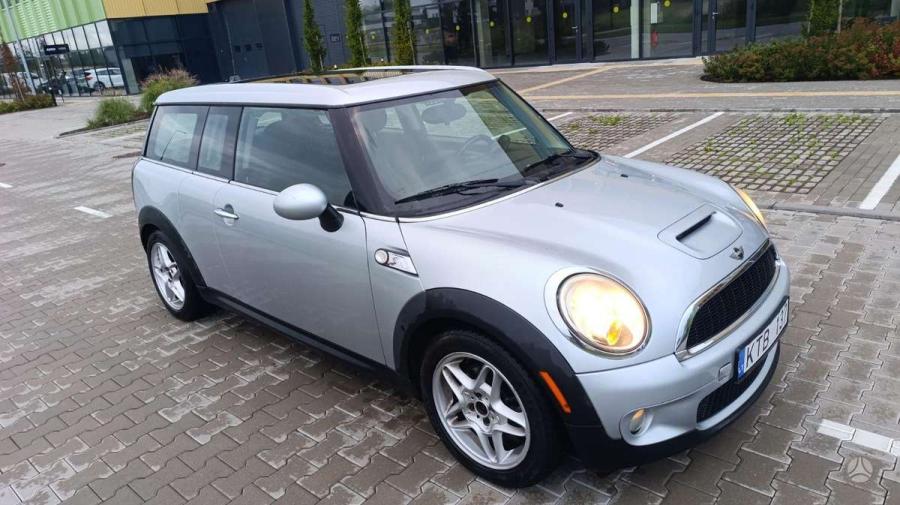 Grey MINI Clubman 2009 in Vilnius, with an engine capacity of 1.60 L and mileage of 235 thousand km for 2400 €, photo 2 on AUTOMOTO.COM.LV