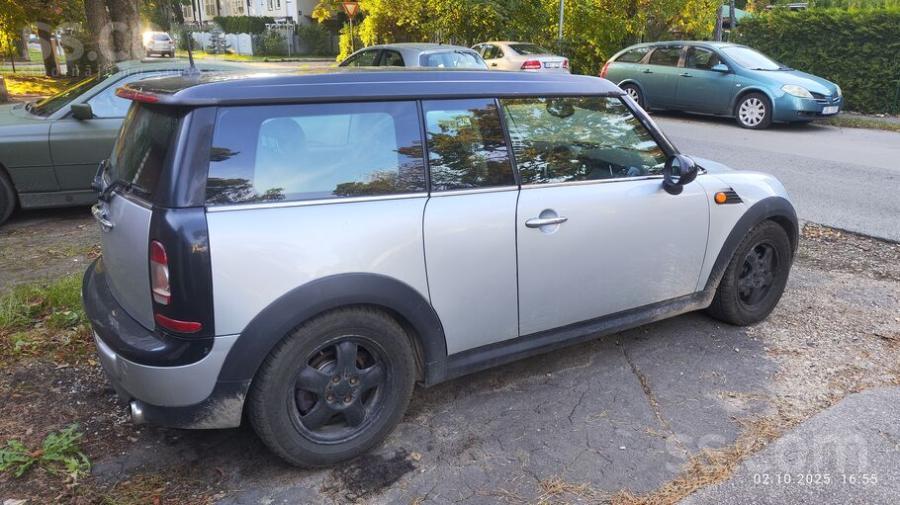 Pelēks MINI Clubman 2009 Rīga, ar dzinēja tilpumu 1.60 L un nobraukumu 310 tūkst. km par 1900 €, foto 3 vietnē AUTOMOTO.COM.LV