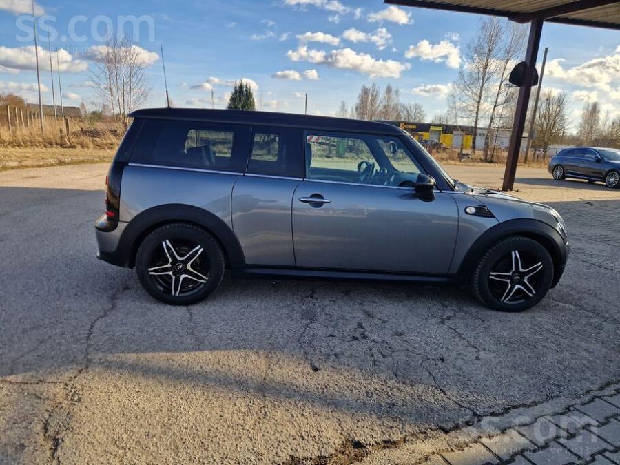 Pelēks MINI Clubman 2010 Ogre, ar dzinēja tilpumu 1.60 L un nobraukumu 184 tūkst. km par 6490 €, foto 8 vietnē AUTOMOTO.COM.LV
