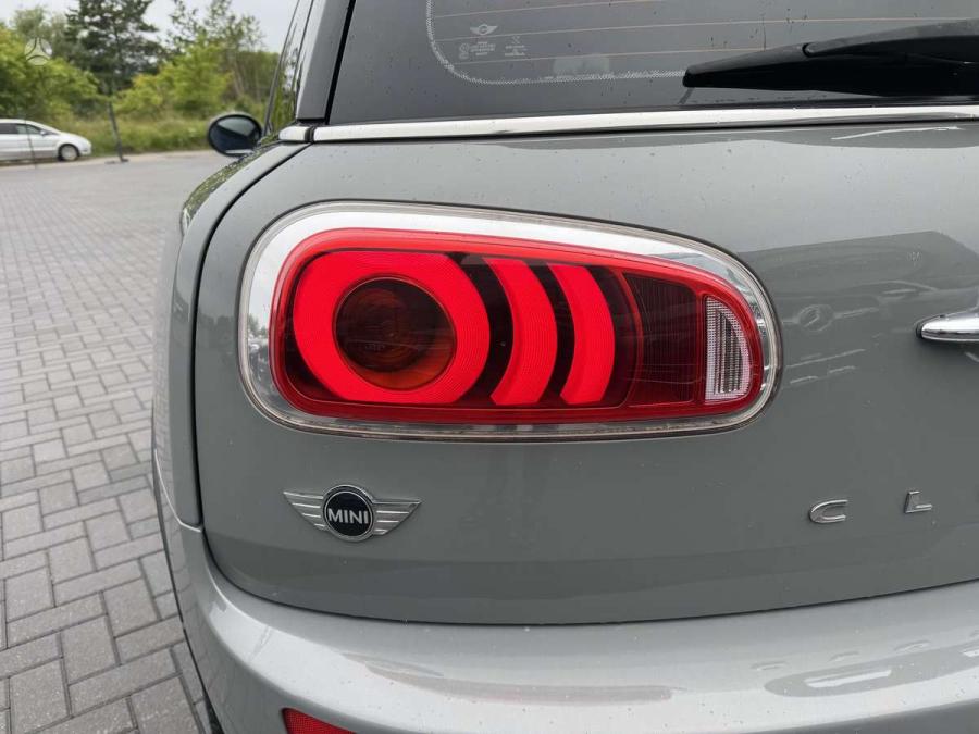 Grey MINI Clubman 2016 in Telschi, with an engine capacity of 2.00 L and mileage of 152 thousand km for 10700 €, photo 7 on AUTOMOTO.COM.LV