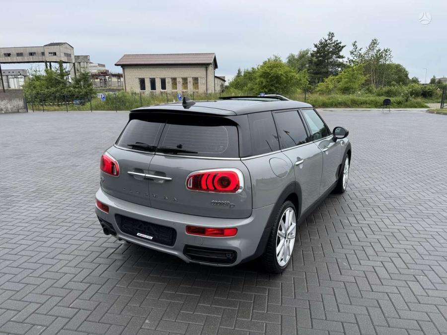 Grey MINI Clubman 2016 in Telschi, with an engine capacity of 2.00 L and mileage of 152 thousand km for 10700 €, photo 9 on AUTOMOTO.COM.LV