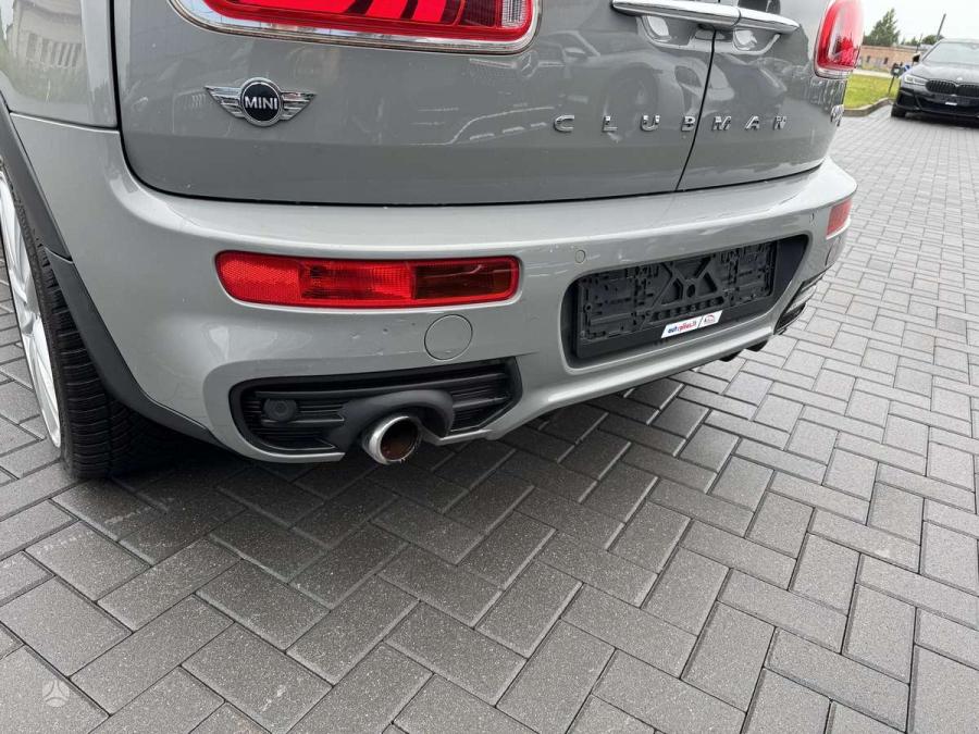 Grey MINI Clubman 2016 in Telschi, with an engine capacity of 2.00 L and mileage of 152 thousand km for 10700 €, photo 17 on AUTOMOTO.COM.LV