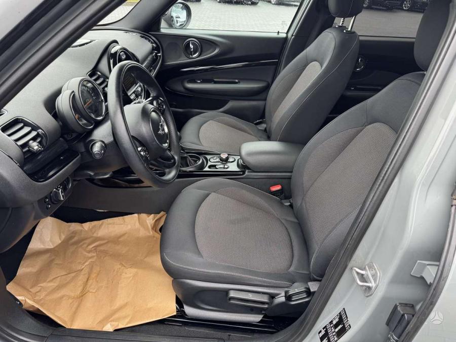 Grey MINI Clubman 2016 in Telschi, with an engine capacity of 2.00 L and mileage of 152 thousand km for 10700 €, photo 20 on AUTOMOTO.COM.LV