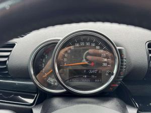 Grey MINI Clubman 2016 in Telschi, with an engine capacity of 2.00 L and mileage of 152 thousand km for 10700 €, photo 30 on AUTOMOTO.COM.LV